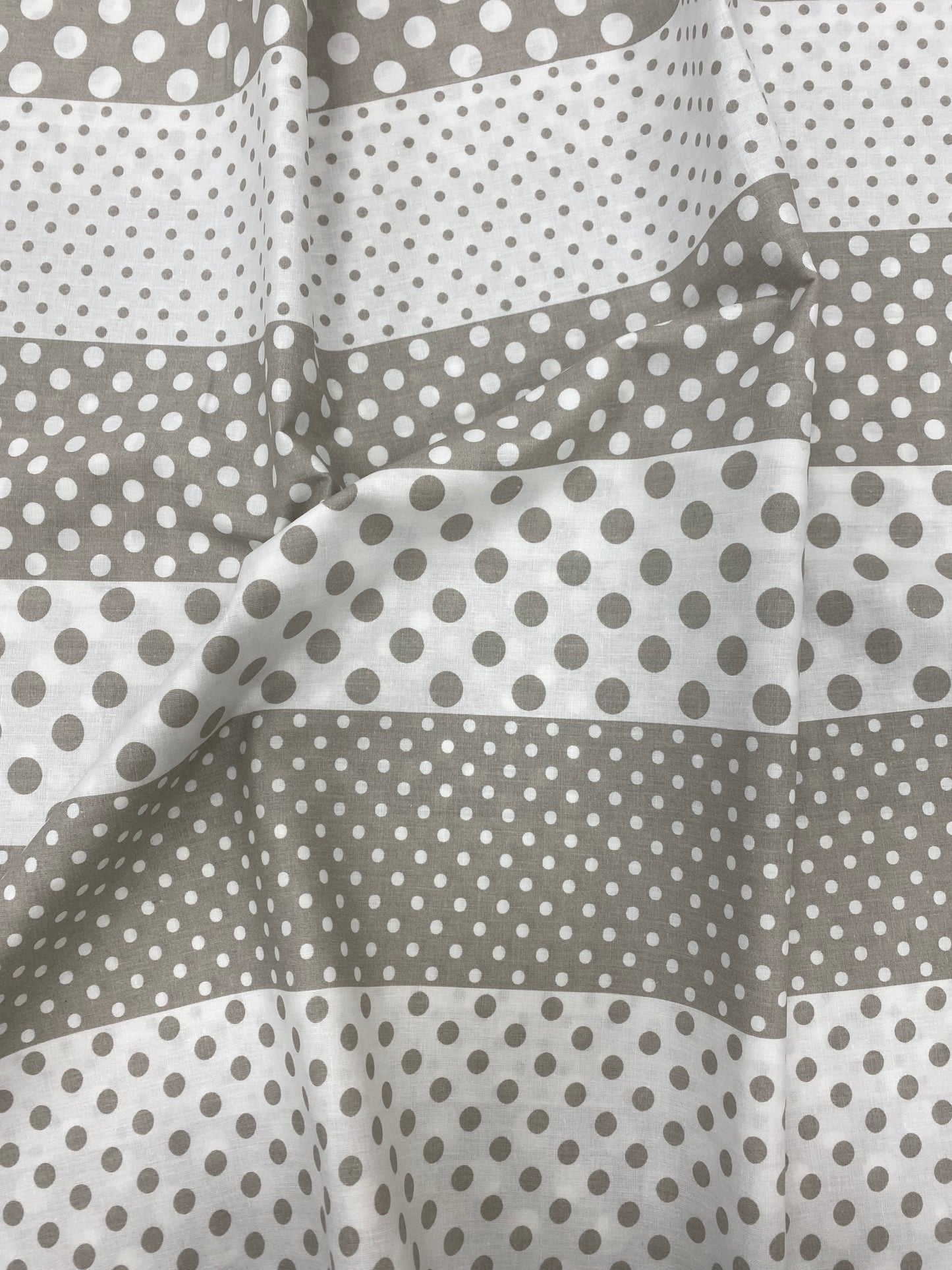 TEXTURE POIS – TESSILANDIA S.A.S DI BELTRAME EZIO P.IVA 02316780283